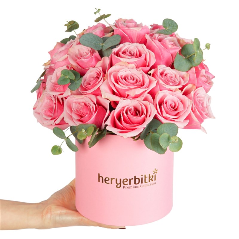 Premium Pink Rose Box (Kutuda 30'lu Pembe Güller ve Okaliptus)